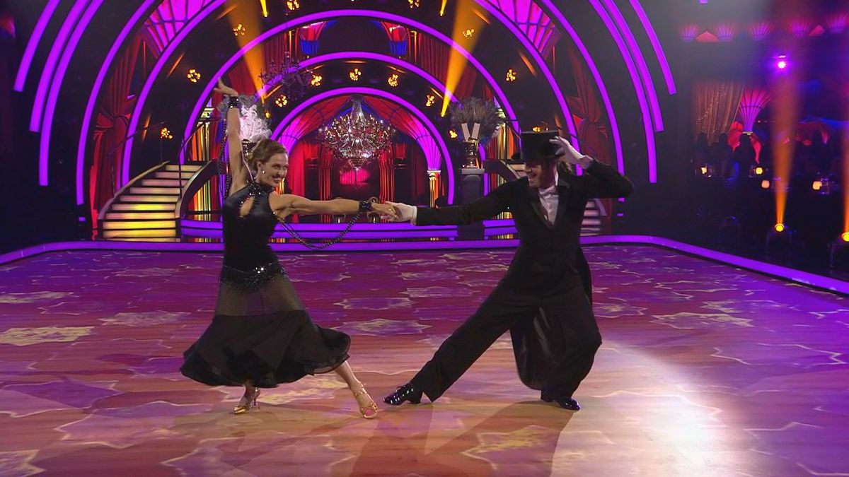 2. kolo: Mario Cimarro a Vanda Poláková – Quickstep | TV Markíza