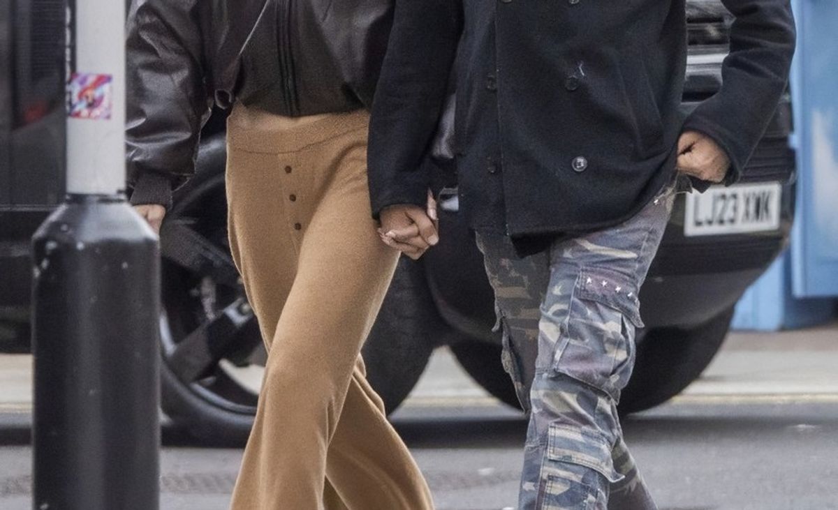 A je to jasné! Dvojicu nafotili ruka v ruke | TV Markíza