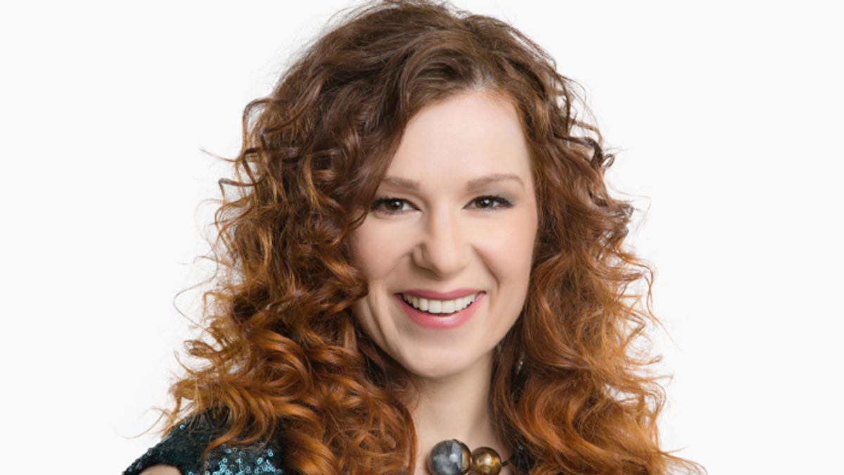 Krásna ryšavka Helena Krajčiová je žena mnohých tvárí! | TV Markíza