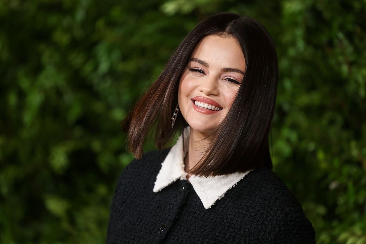 Tip na outfit podľa Seleny Gomez: Vybrala si módny hit roka 2025 | TV ...