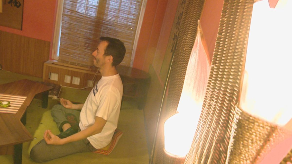 Vzdal sa luxusu, žije v teplákoch | TV Markíza