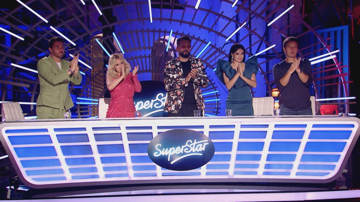 Porote padla sánka: Elizabeth a Adam ako jediní dostali standing ...