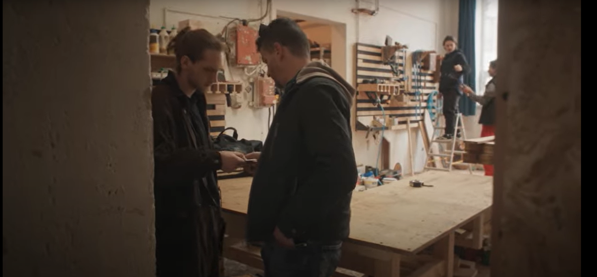 Moderné otroctvo medzi nami: Dokumentárny film o obchodovaní s ľuďmi ...