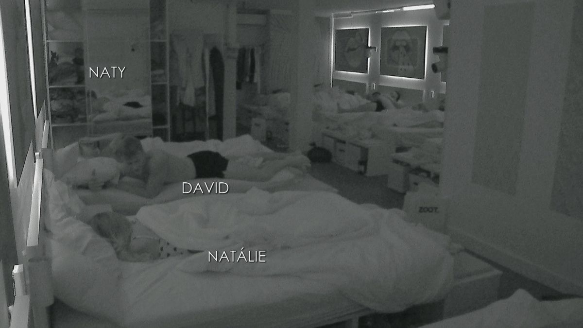 Naty si v noci ľahla inam, lebo David sa venoval inej | TV Markíza