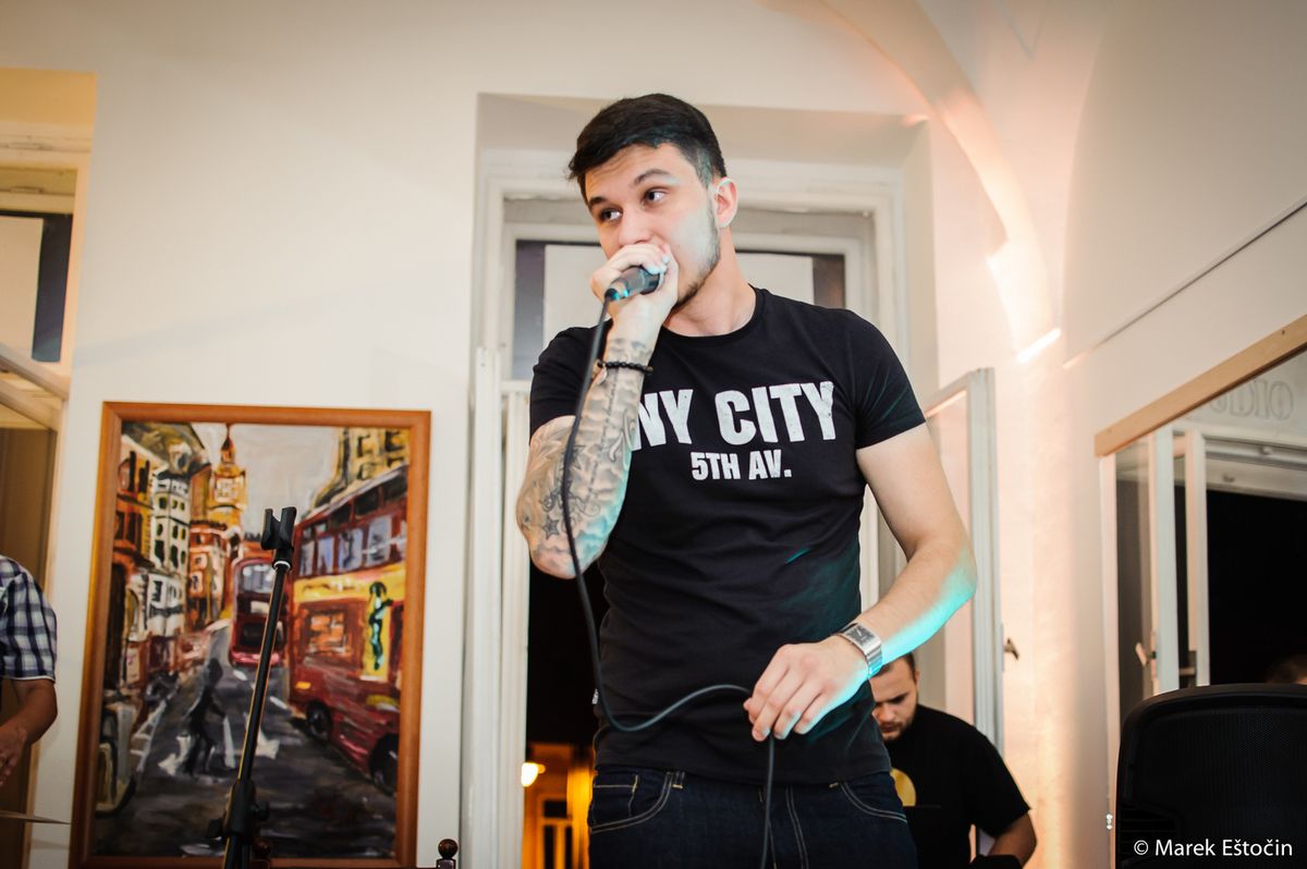 Slovenský raper zverejnil emotívnu pieseň. Motivuje aj vás | TV Markíza