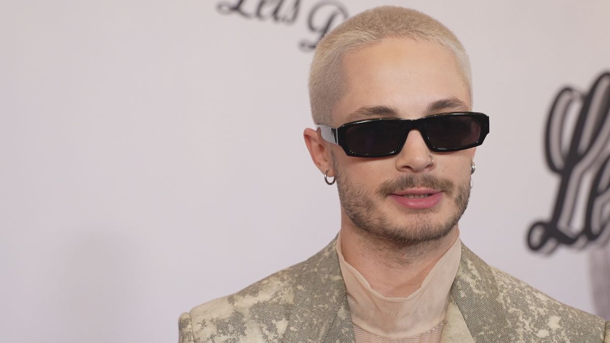 Čo sa s ním stalo!? Matyášovi Adamcovi sa nedokážete prestať pozerať do ...